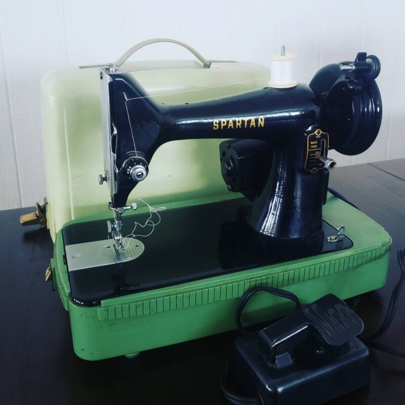 How to Capture Family History in a Book of My Things – Course Countdown ...